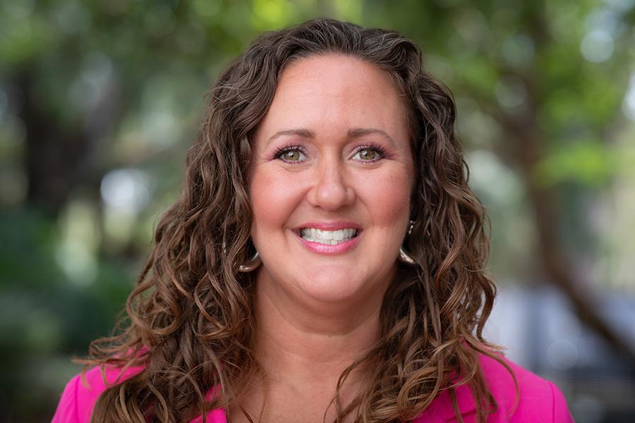 Susan Cox | Department of Modern Languages and Linguistics